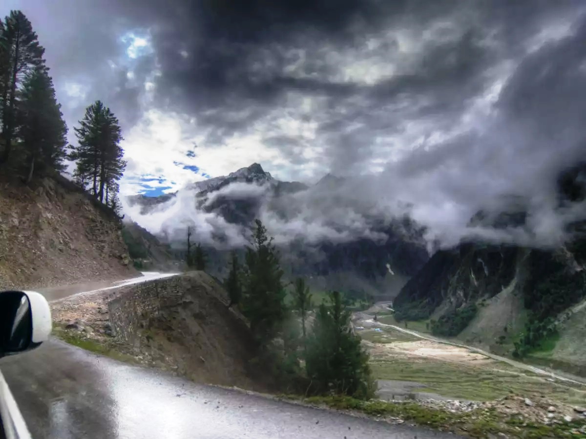 IMD warns of heavy rain, snowfall in Ladakh, J-K, Himachal over next ...