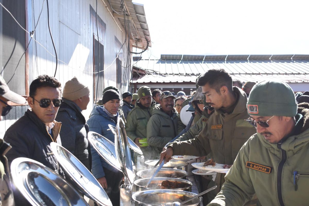 Ladakh Police holds ‘Bada Khana’ party ahead of New Year – Indus Dispatch