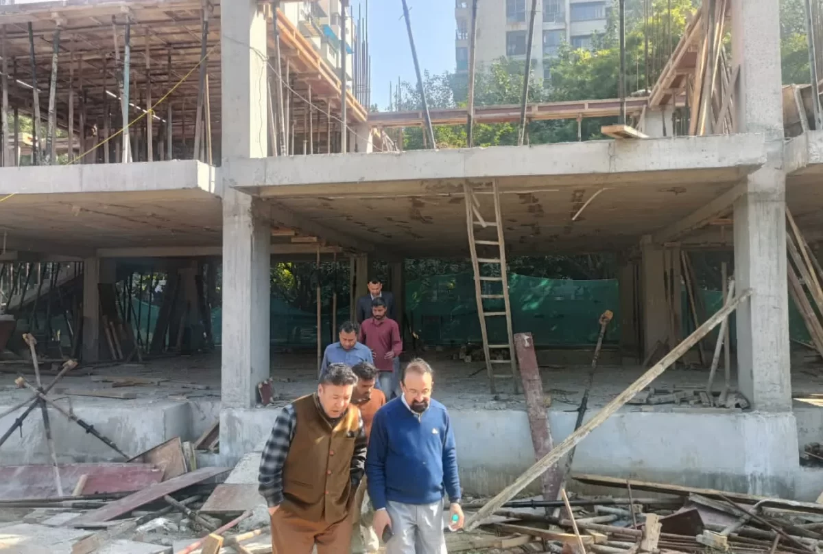 CEC Akhoon visits under-construction site of Ladakh Bhawan at Dwarka ...
