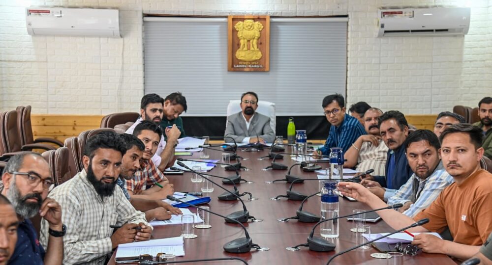 Akhoon chairs meeting on Revised Draft of Ladakh Sustainable Policy ...