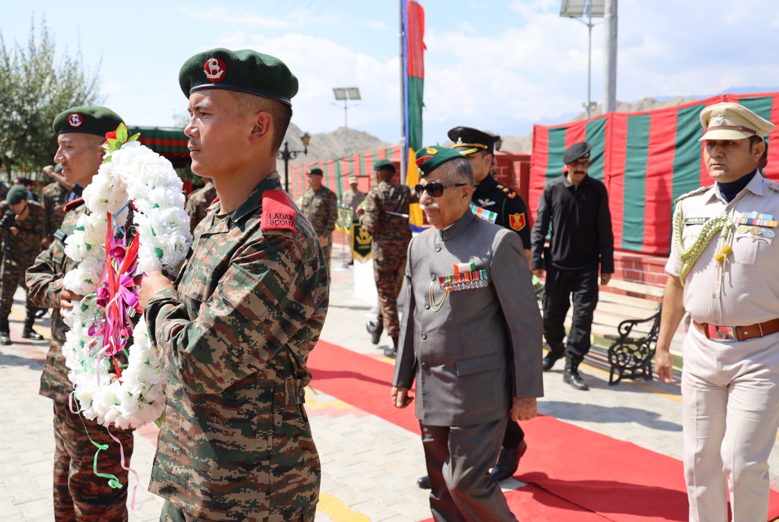 LG pays rich tributes to Maha Vir Chakra Col Chewang Rinchen on his ...