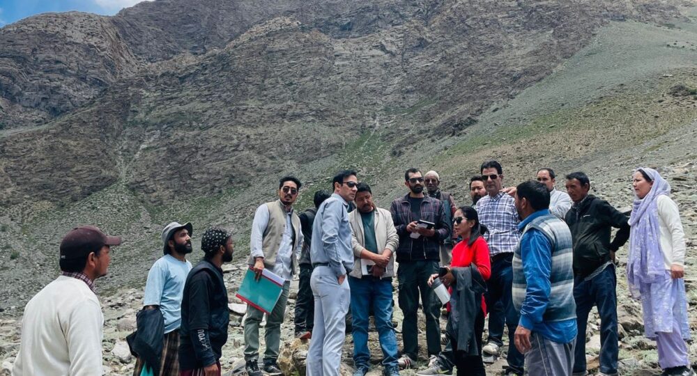 Forest Department, KVK Kargil hold awareness camp on Pheosia Albivertex ...