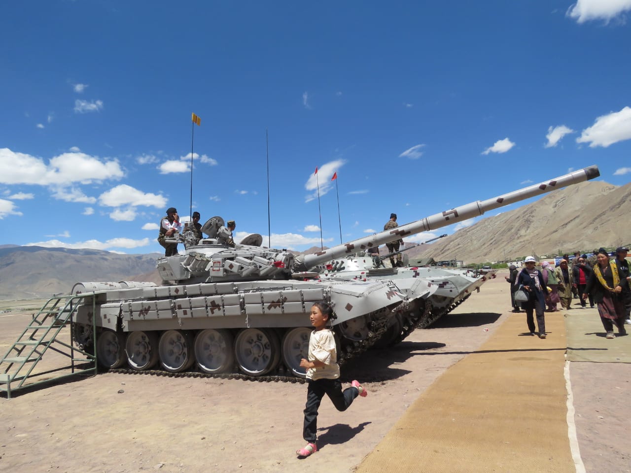13th Guard Snow leopard Brigade organises 25th Anniversary of Kargil ...