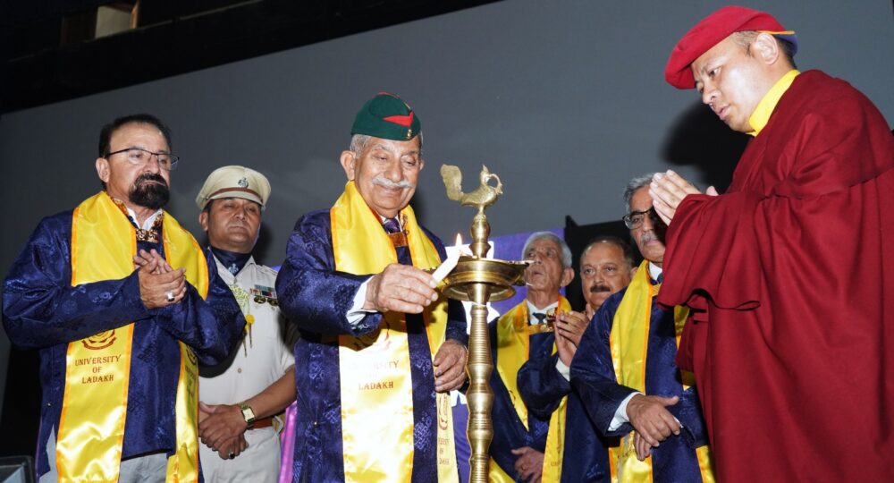 UoL First Convocation Ceremony: LG Mishra attends, 493 students ...