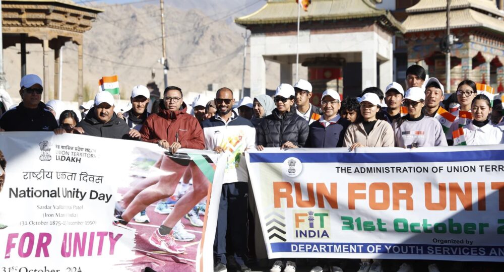 MP Ladakh, DC flag off “Run for Unity” from Leh gate to NDS stadium – Indus Dispatch