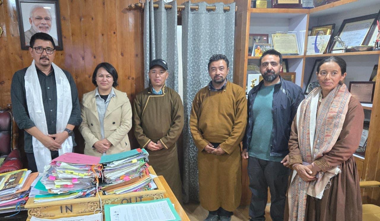 Kargil Delegation Thanks LAHDC Leh for Formation of New Districts ...