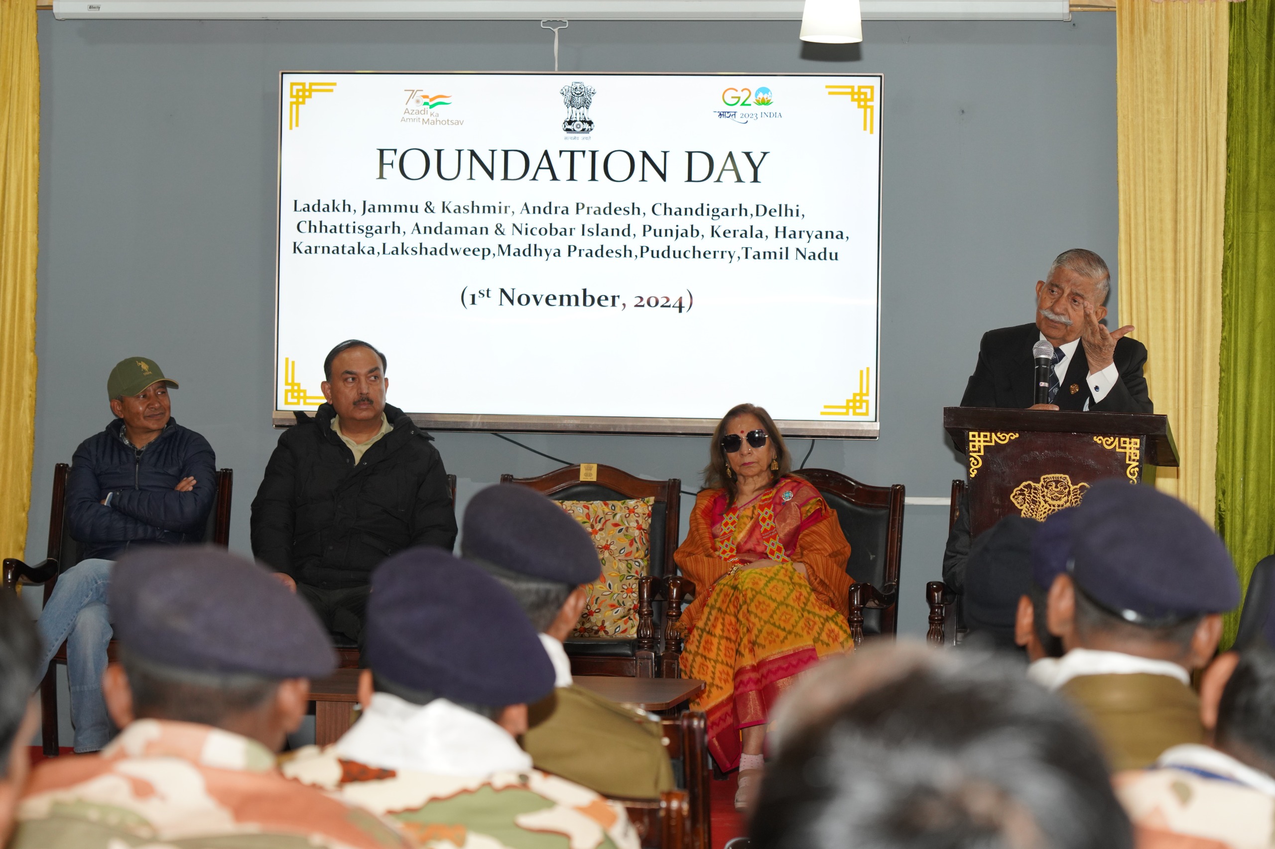 8 States, 5 UTs celebrated at LG Secretariat in presence of LG, First ...