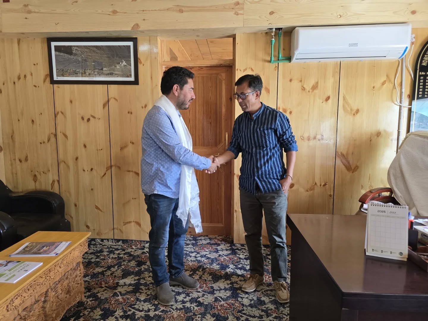 New GDC Zanskar Principal Meets EC Tashi; Focus on Skill Courses and ...