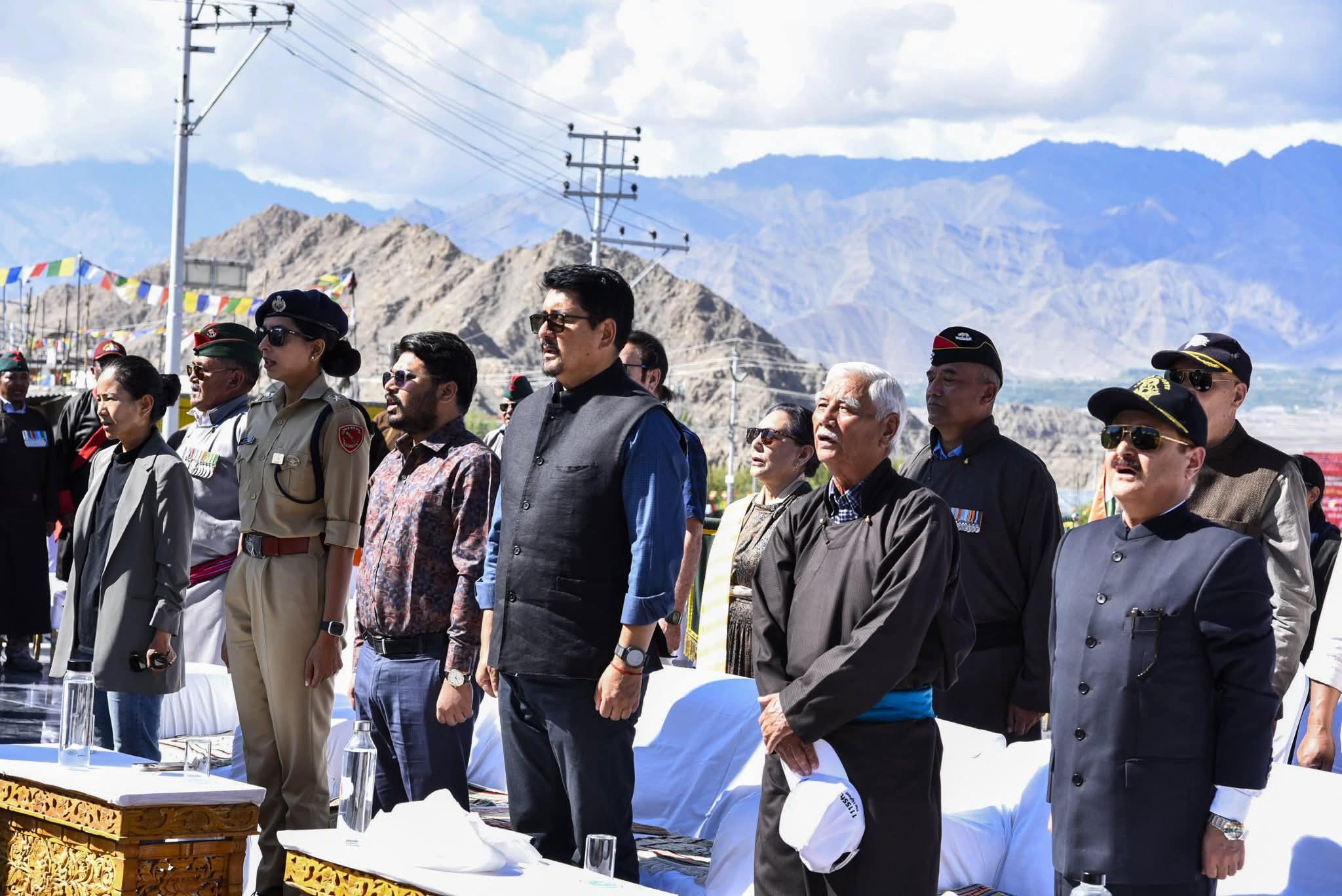Ladakh Pays glowing tribute to Kargil heroes at War Memorial in Leh ...
