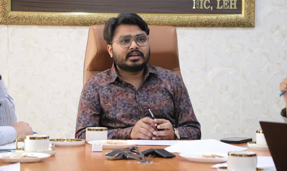 DC Leh Reviews Progress of Projects Under District Capex Budget – Indus Dispatch