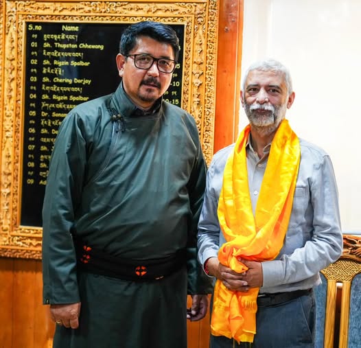 Chairman/CEC LAHDC Leh called on by newly appointed Administrative ...