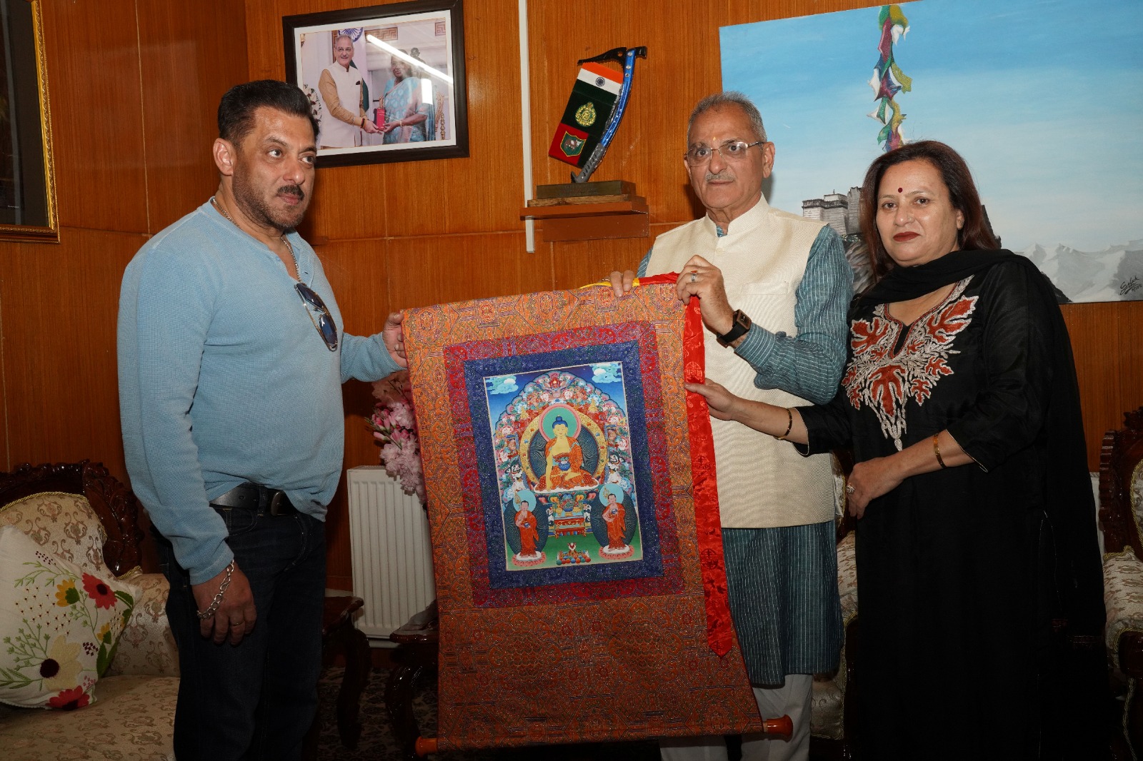 Bollywood icon Salman Khan paid courtesy visit to LG Kavinder Gupta at ...