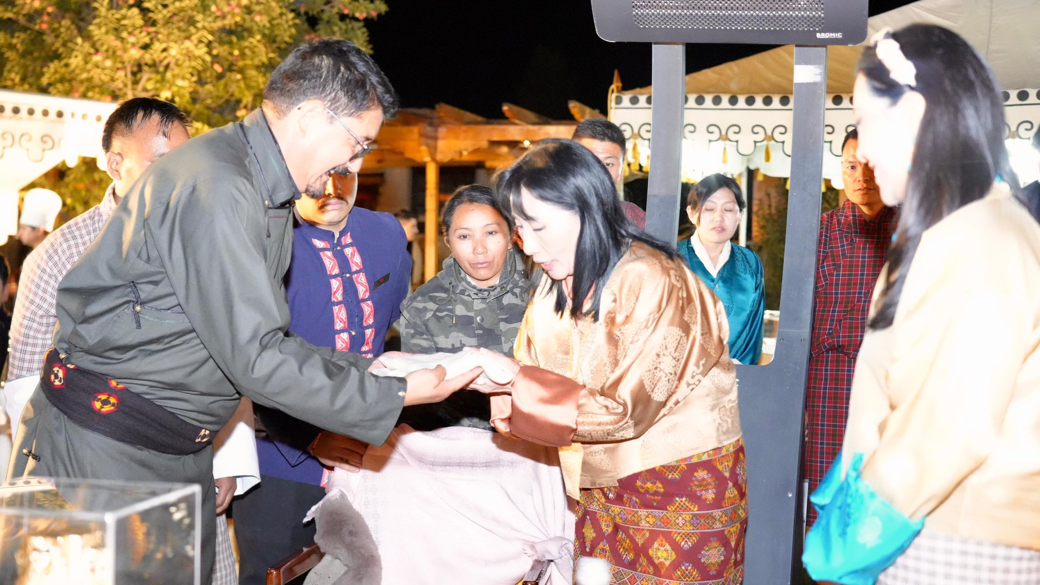 CEC Tashi Gyalson Proposes Waiver of Pilgrim Fees for Ladakh-Bhutan Religious Ties – Indus Dispatch