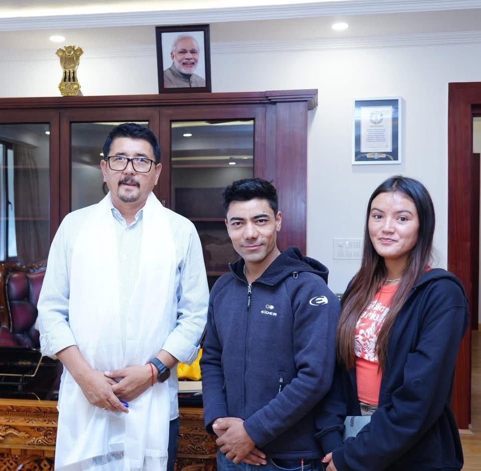 CEC LAHDC Leh Called on by ALSAJ Delegation – Indus Dispatch
