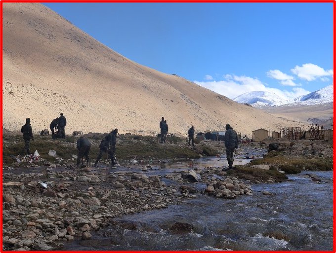 Gunners Lead Clean-Up Drive Along Indus Tributaries in Ladakh – Indus ...