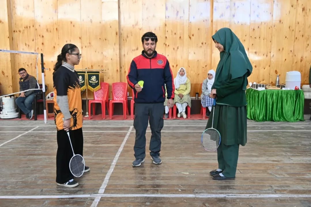 Kargil Sentinels Mark Yom-E-Fateh with Girls Badminton Championship ...