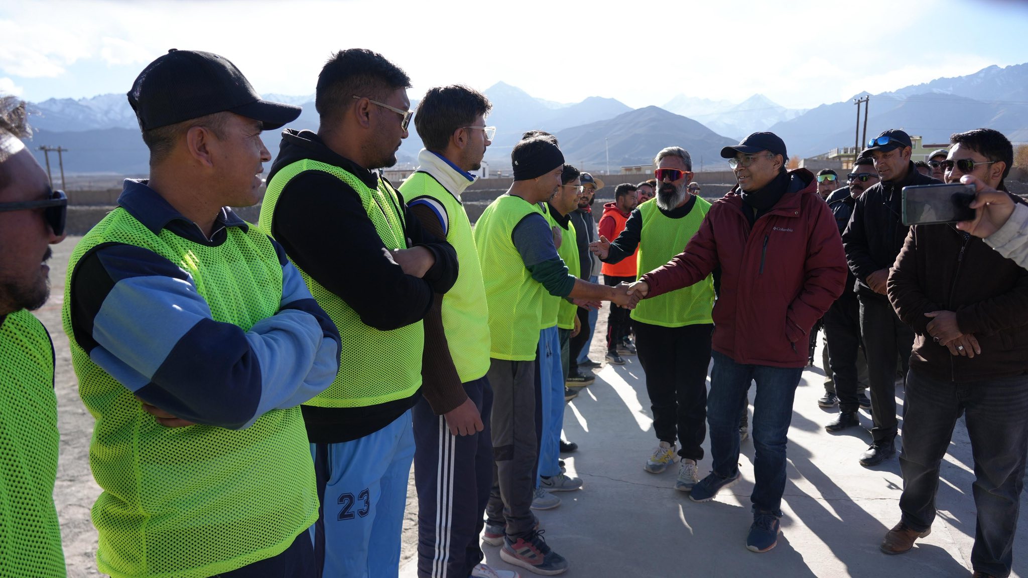 MP Haneefa Jan Tours Leh, Meets Villagers to Address Key Grievances ...