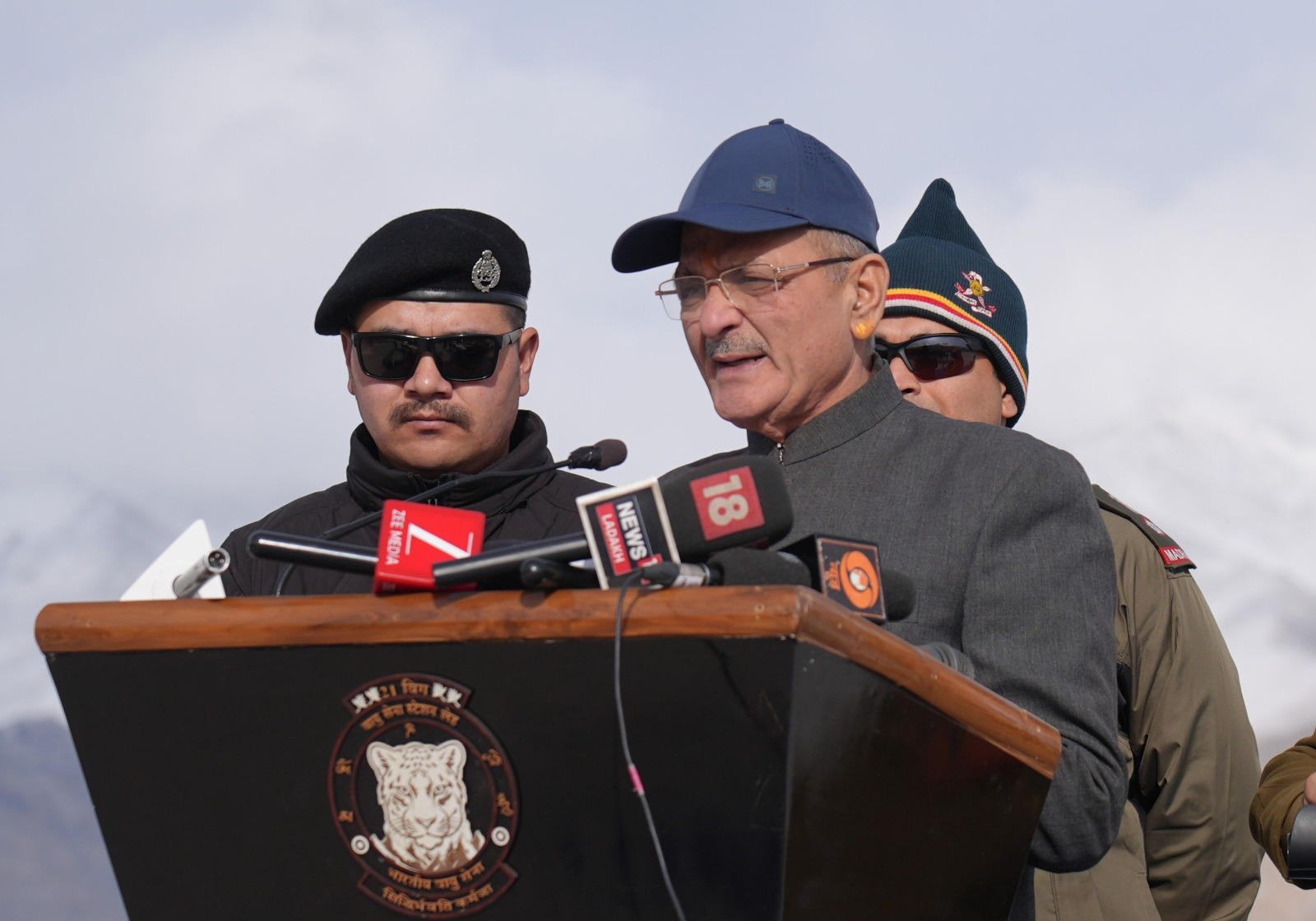 LG Kavinder Inaugurates ₹452-Cr Parallel Taxi Track at Leh Airbase ...
